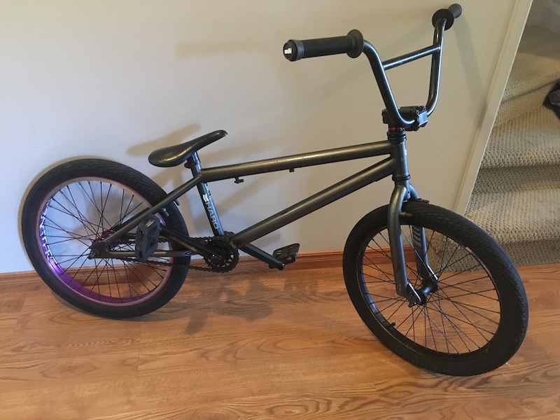 Size 20.5 Haro BMX (upgrades) For Sale