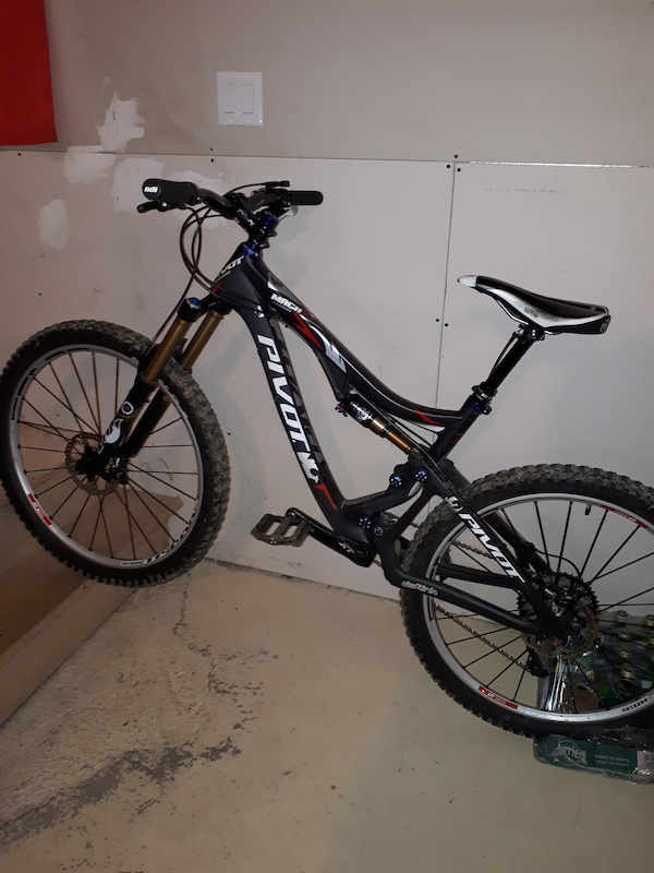 2012 Pivot mach 5.7 For Sale