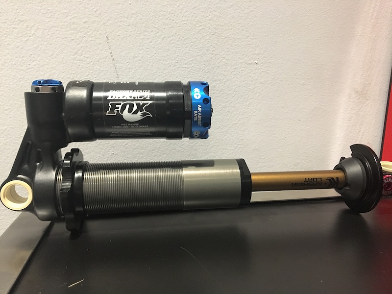 FOX RC4 9.5 x 3.0 For Sale