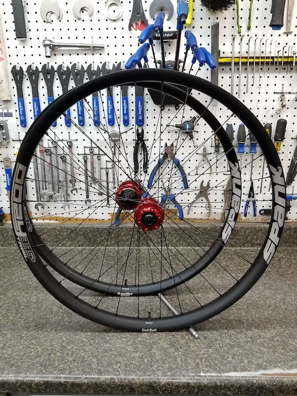 2017 Custom Industry Nine I9 Boost WheelSet Spank Oozy Rims For Sale