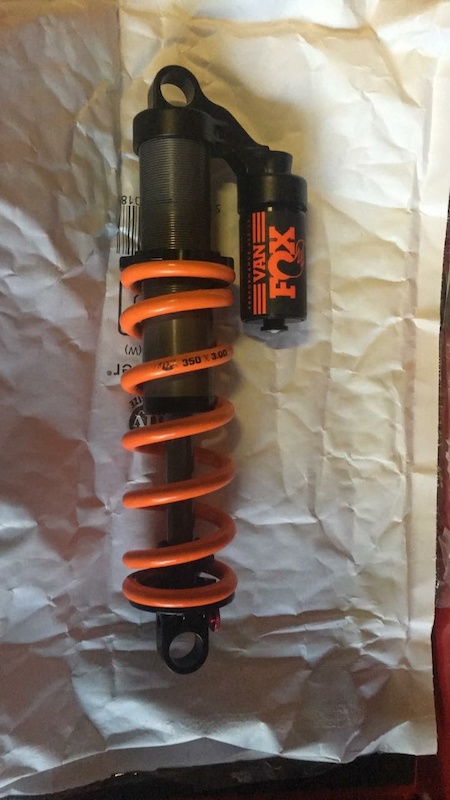 2016 Price drop! Fox van r shock, 350lb sls spring 240x76 For Sale
