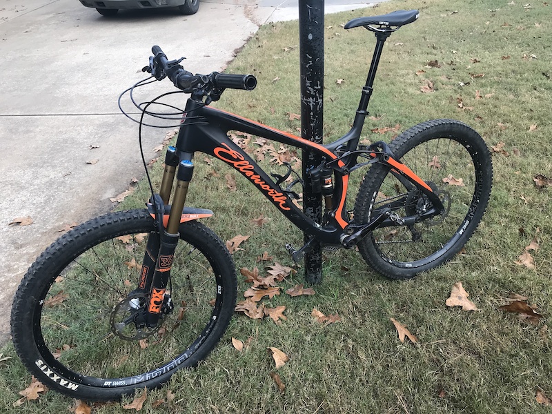 2017 Ellsworth Rogue 60 Carbon Endro / DH Bike XT Build For Sale