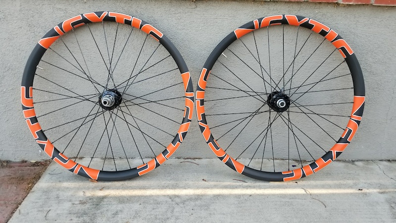 2017 Carbon rims, Chris King Boost Hubs, DT bladed spokes For Sale