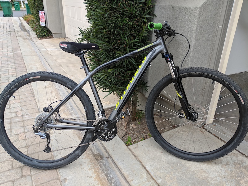 2016 Specialized Rockhopper Standard 29er For Sale