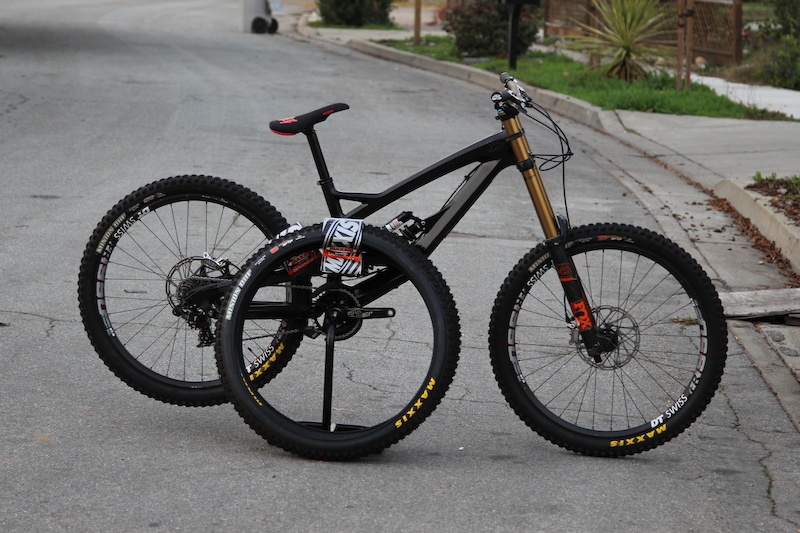 2016 YT Tues (Race build) For Sale