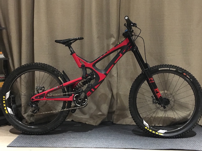 2017 Fox 40 Float Elite - brand new damper For Sale