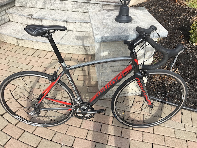 2015 Devinci Silverstone SL3 Road Bike For Sale
