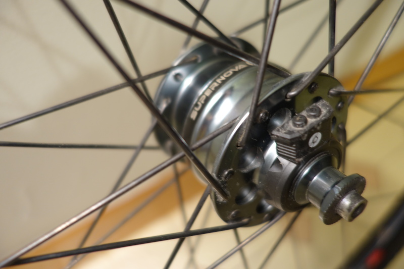 2014 Dynamo hub road bike wheel 700c For Sale