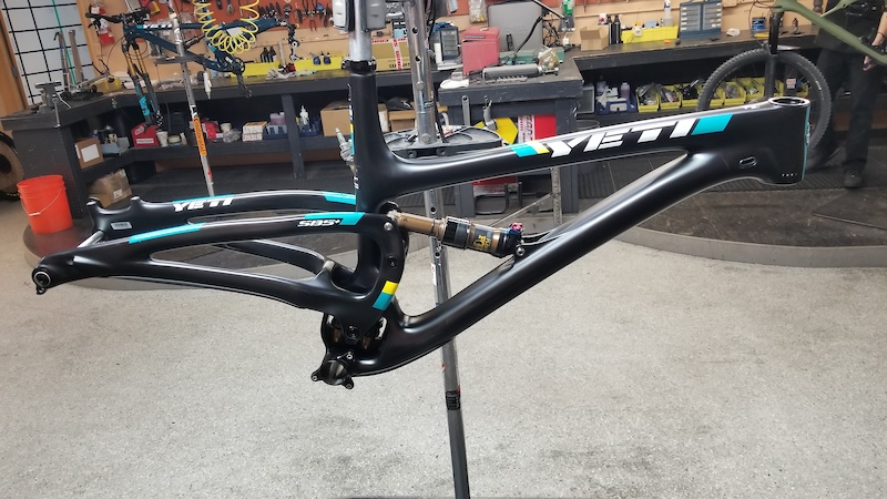 2017 Yeti SB5 Plus T-Series Large For Sale