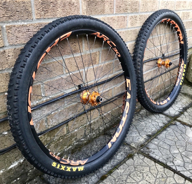 2017 Easton ARC30 650B/Hope pro4 Boost Hubs/Maxxis Tyres For Sale