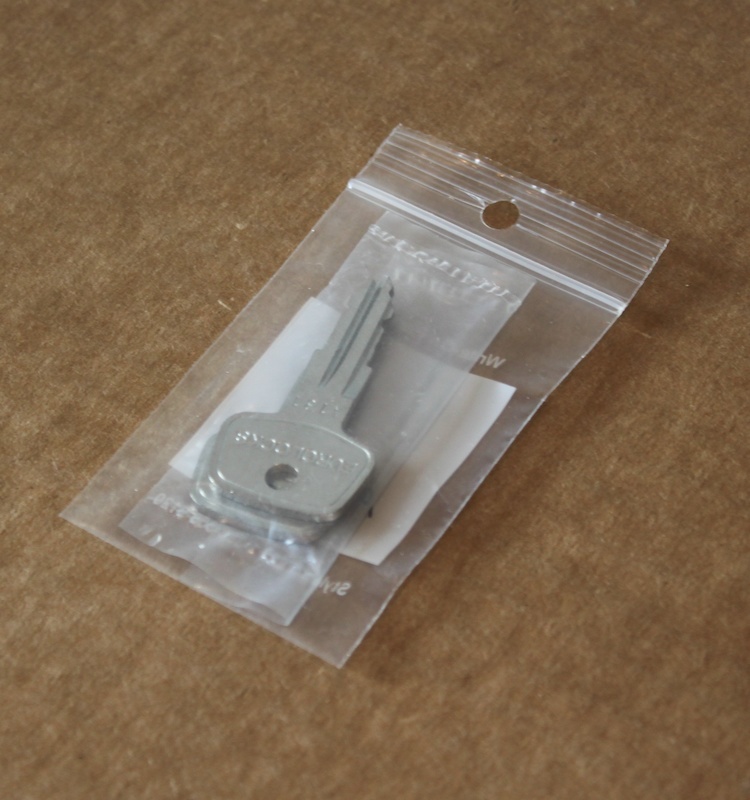 Yakima rack SKS lock keys pair A144 NEW For Sale