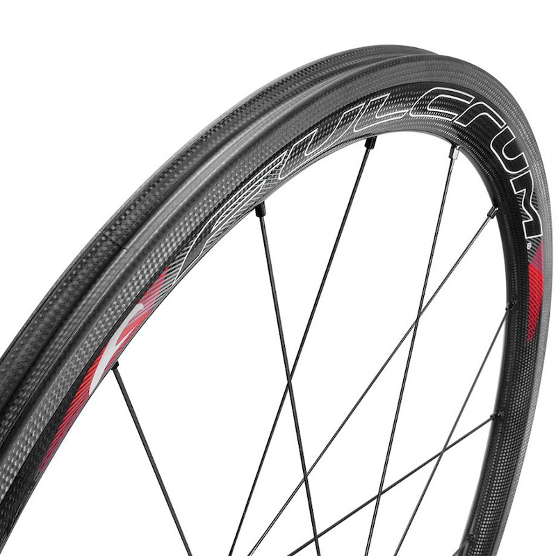 2017 Fulcrum Speed 40T Carbon Tubular For Sale