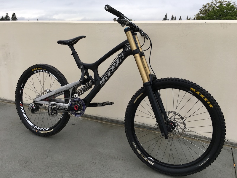 2012 Santa Cruz V10 Carbon *HIGHLY UPGRADED* For Sale