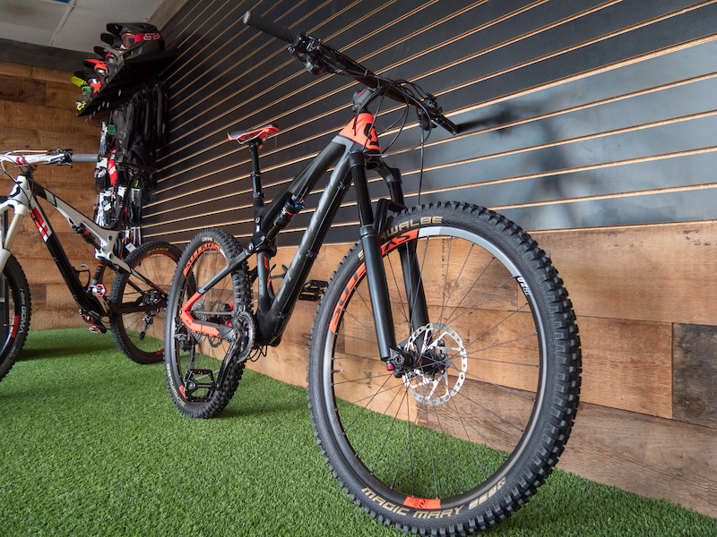 2017 Scott Genius 710 Large Black For Sale