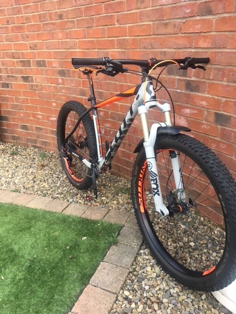 2016 Scott Scale 710 Plus. £1900 RRP. Amazing Condition For Sale