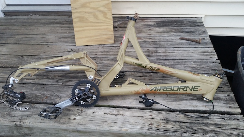 2011 Airborne Taka DH frame For Sale