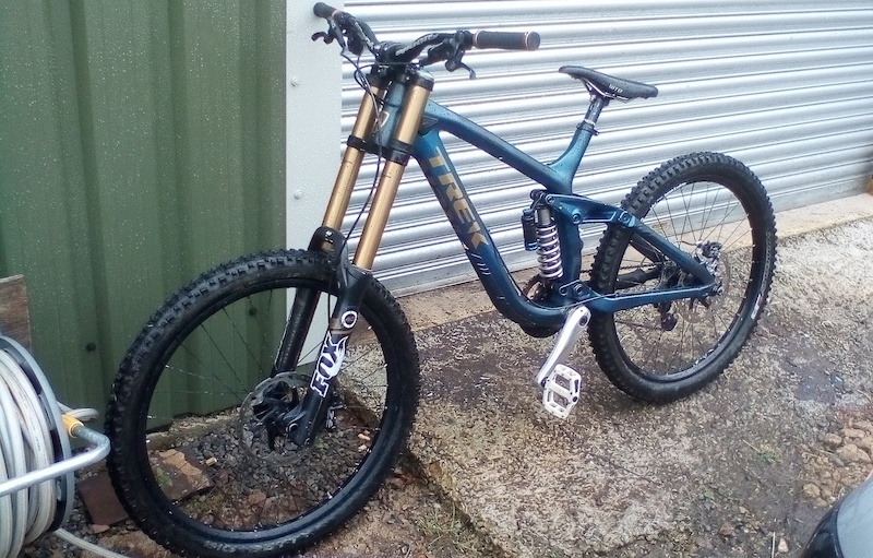 2014 Trek Session 9.9 Carbon DH bike For Sale