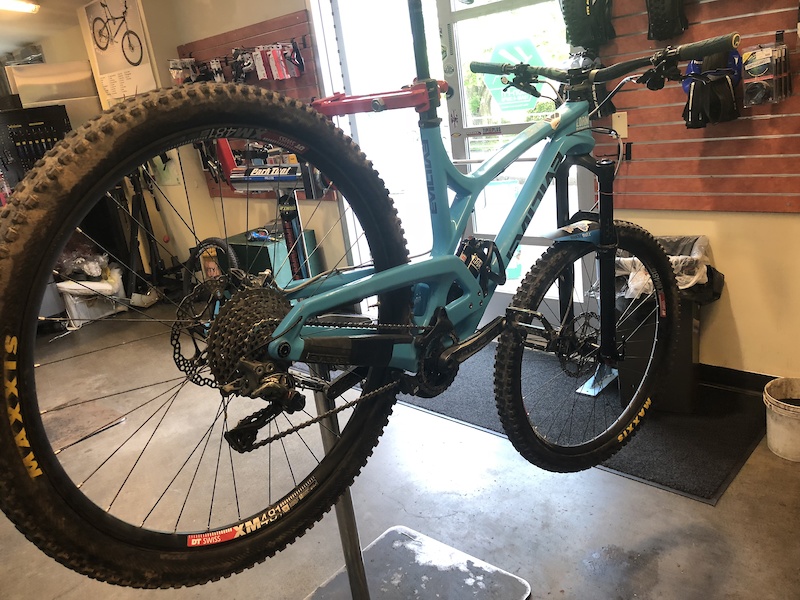 2017 EVIL WRECKONING LARGE BLUE CUSTOM BUILD For Sale