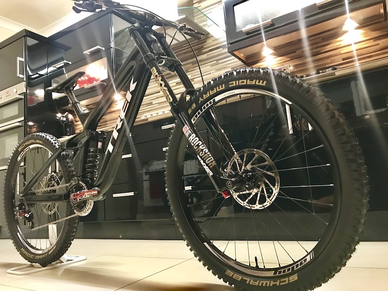 2018 Trek Session - Carbon - Stunning Condition For Sale