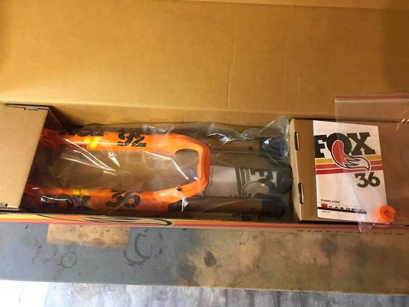2017 Fox Racing Shox 36 Float Factory 27.5 Fit4 Boost 180mm For Sale