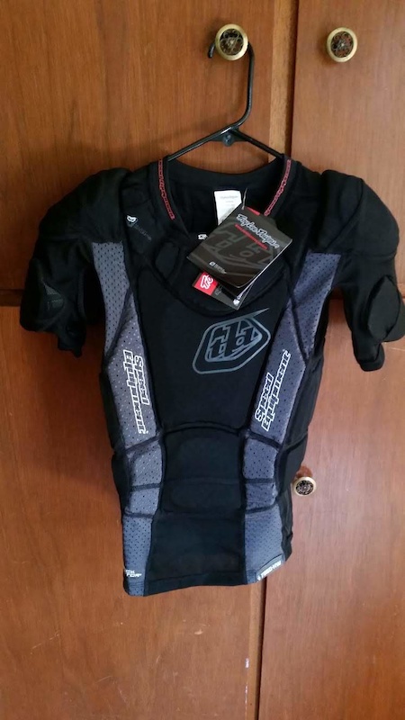 2018 TLD armor shirt BRAND NEW For Sale