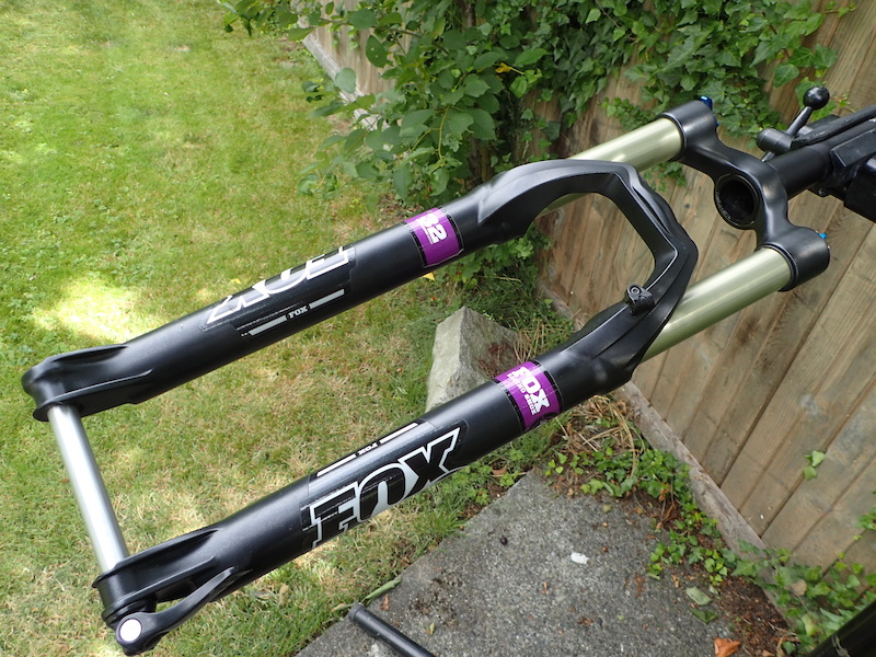 Fox Performance Series 32 Float, great condition For Sale