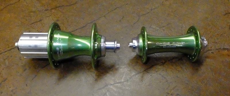 Chris King Road Hub Set R45 - Limit Edition Color For Sale