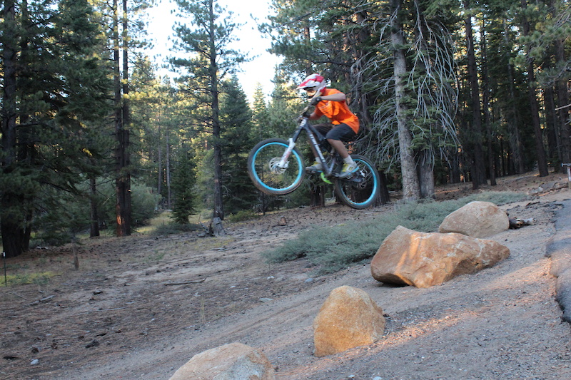 Armstrong Pass Loop Hiking Route | Trailforks