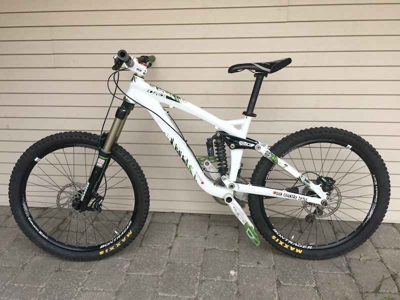 2010 Trek Scratch 7 For Sale