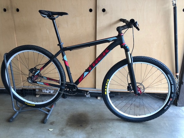 2012 Trek Rig Singlespeed, 19", King Hubs, ridden 2 YEARS For Sale