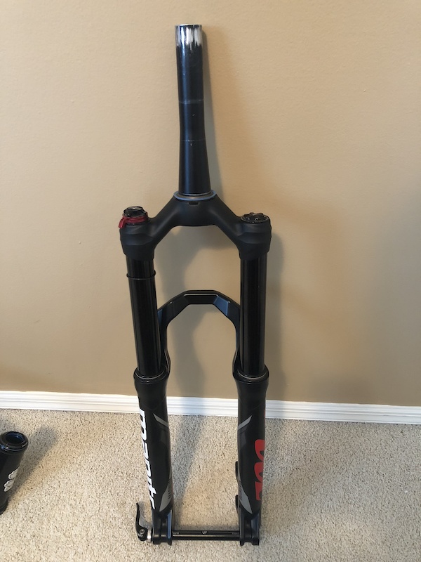 2017 Manitou Mangnum Pro 27.5+ Boost 140mm For Sale