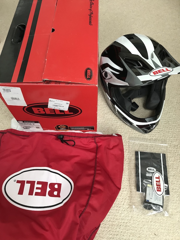 Bell Transfer 9, Medium, brand New. HALF PRICE For Sale