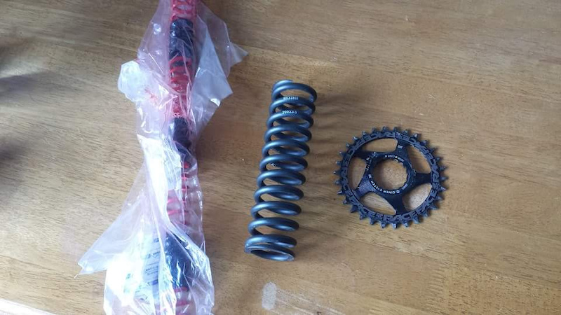 2017 NEW Rockshox Boxxer Medium Spring For Sale