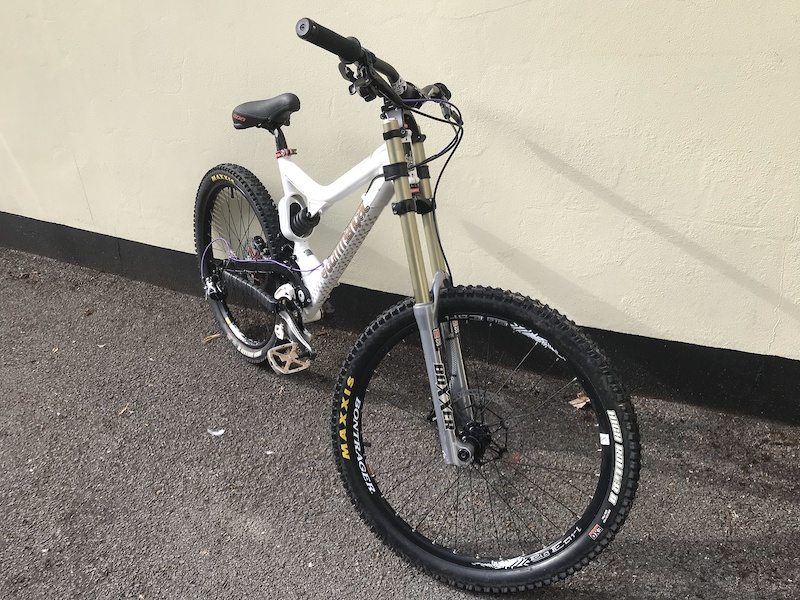 Commencal Supreme Mini DH Bike For Sale