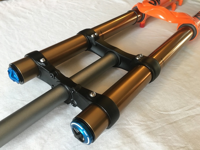 2019 **NEW** Fox 40 Factory 27.5" For Sale