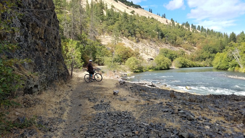 Klickitat River Trail Hiking Route | Trailforks