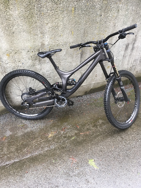 2017 Clean demo 8 for sale!! PRICE DROP AGAIN!!!! For Sale