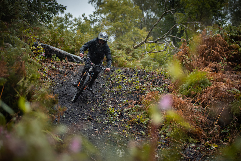 SHREDDERZ at Dirty Sl*g in Cwmcarn, Wales - photo by underdogscult ...