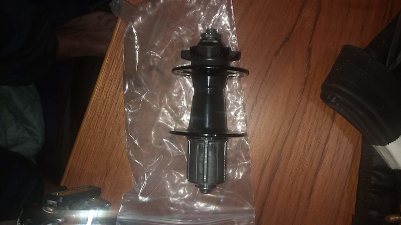 2015 Giant hub (unmarked) For Sale