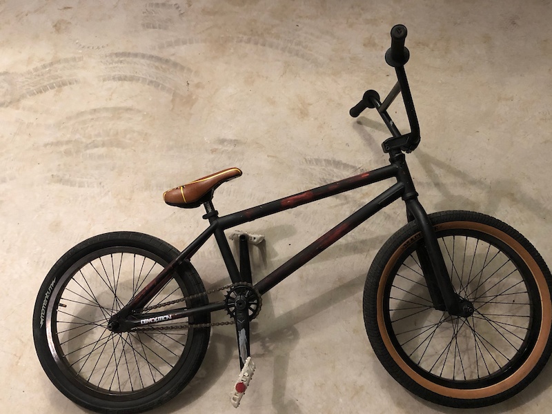 2009 PRICE DROP Volume Ends 21.5 Custom BMX For Sale