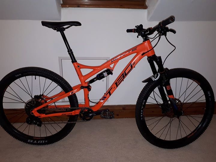 2017 Pristine Medium Whyte T130s For Sale