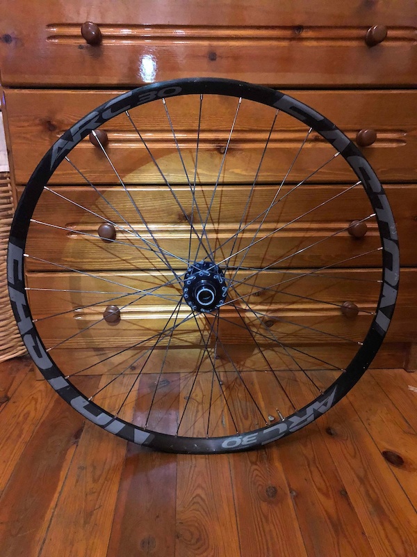 2016 Easton Arc 30, Hope Pro 4 Hub For Sale