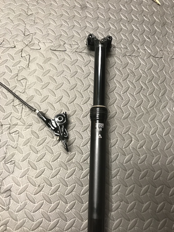 Specialized command post IRCC 30.9 with lever For Sale