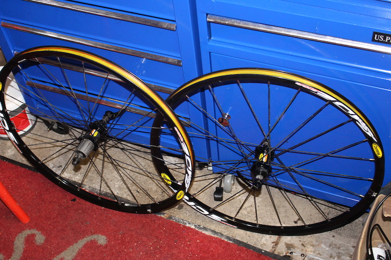 Mavic Cross Ride wheelset vgc spline disc fitment For Sale