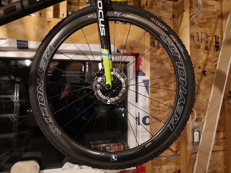 2016 Reynolds Assault SLG Carbon Disc Wheelset For Sale