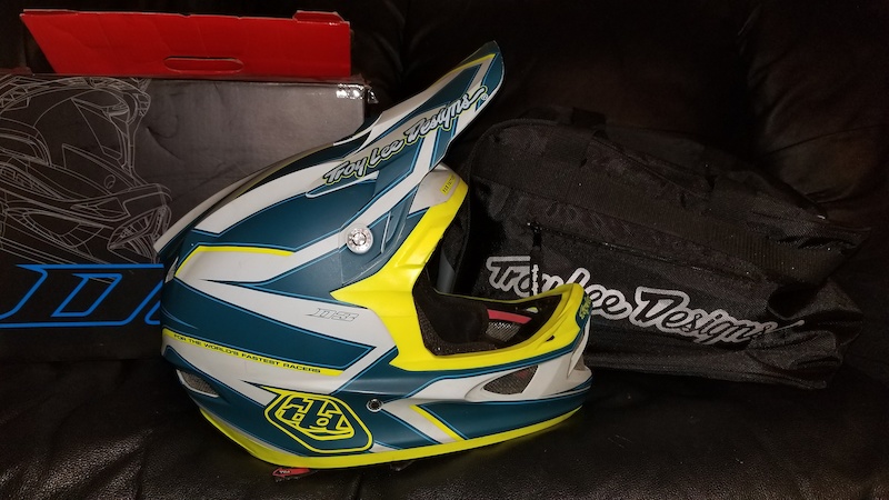 2017 TLD D3 X-Large Mint For Sale