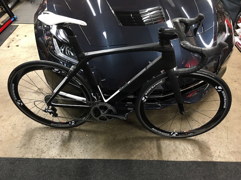 2016 Trek Madone 9.5, 56cm For Sale