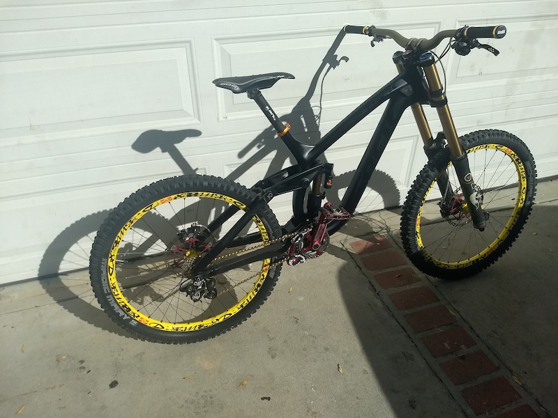 2013 Trek session 9.9 full carbon For Sale