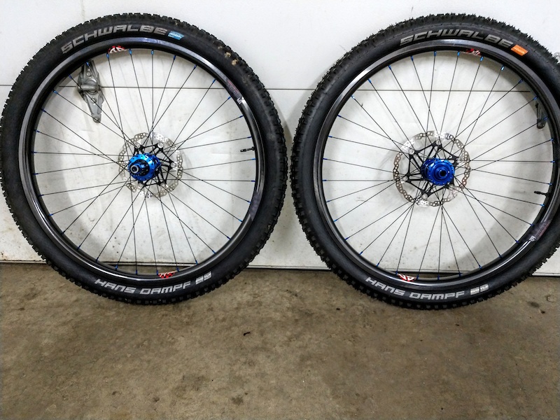 2018 ONYX/WR1 CARBON WHEELS *LIKE NEW* For Sale