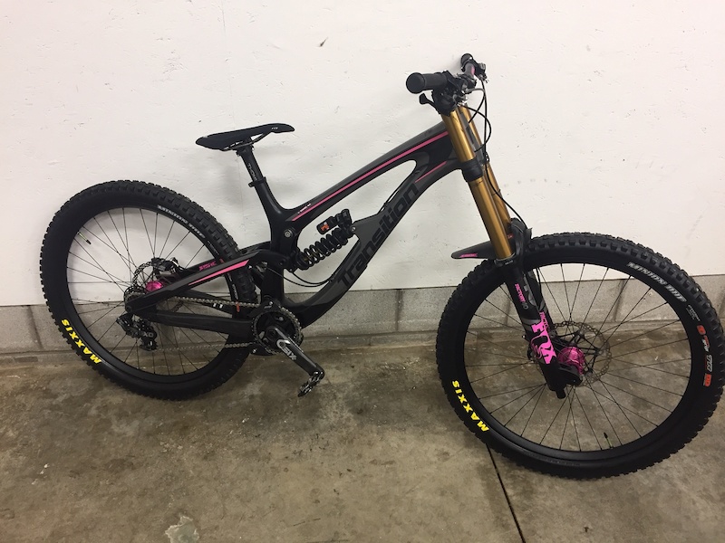 2018 Custom Transition TR11 Carbon DH bike (1 of a kind) For Sale